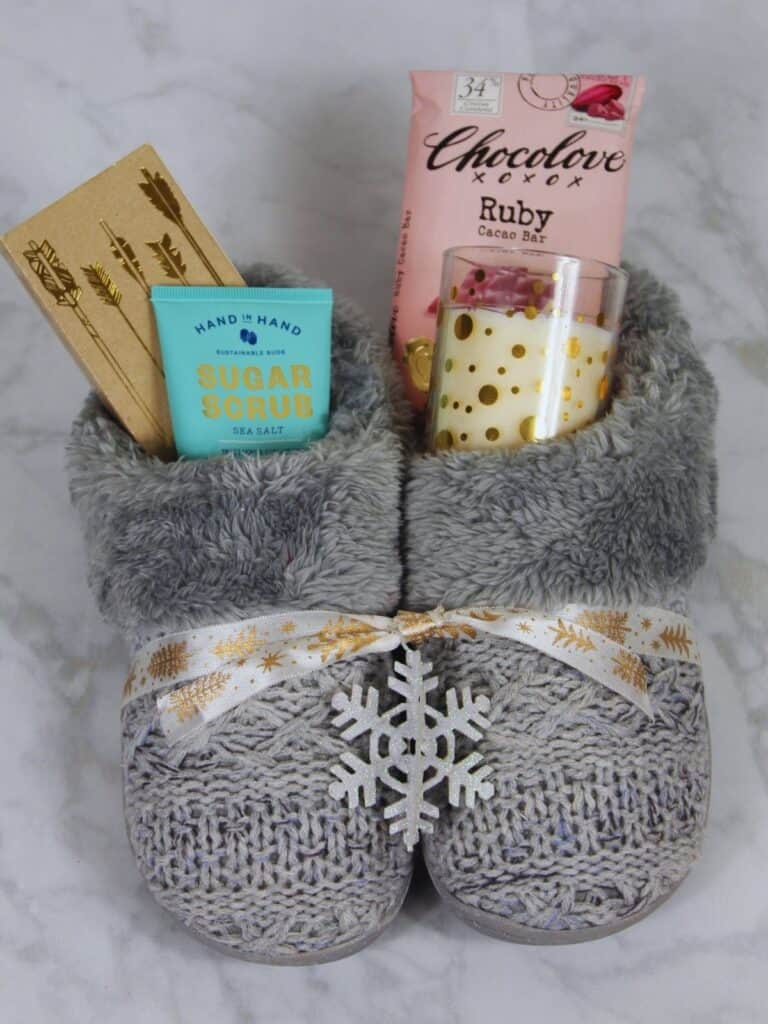 4 Cute Slipper Christmas Gift Basket Ideas