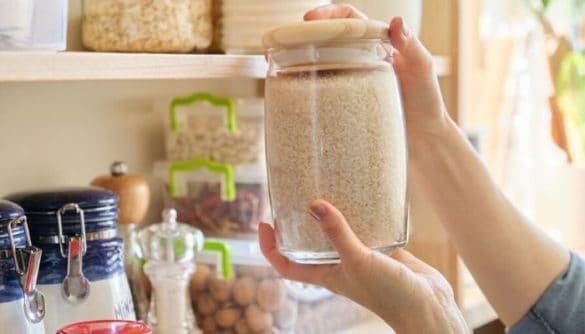 100+ Healthy Non-Perishable Emergency Food Items To Stock Up On