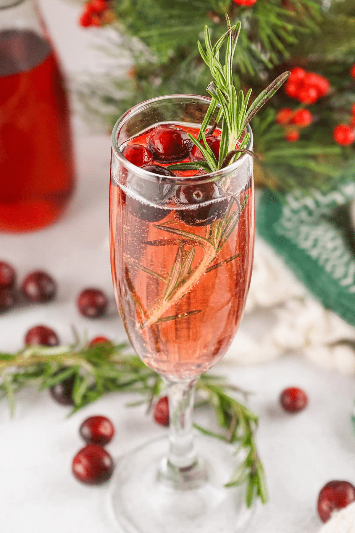 30 Festive Christmas Cocktails