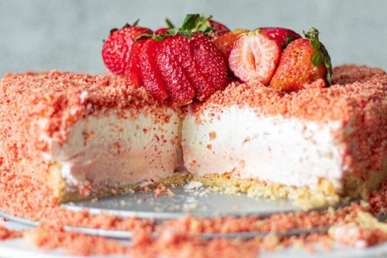 20 Graduation Party Food Ideas Your Grad Will Love